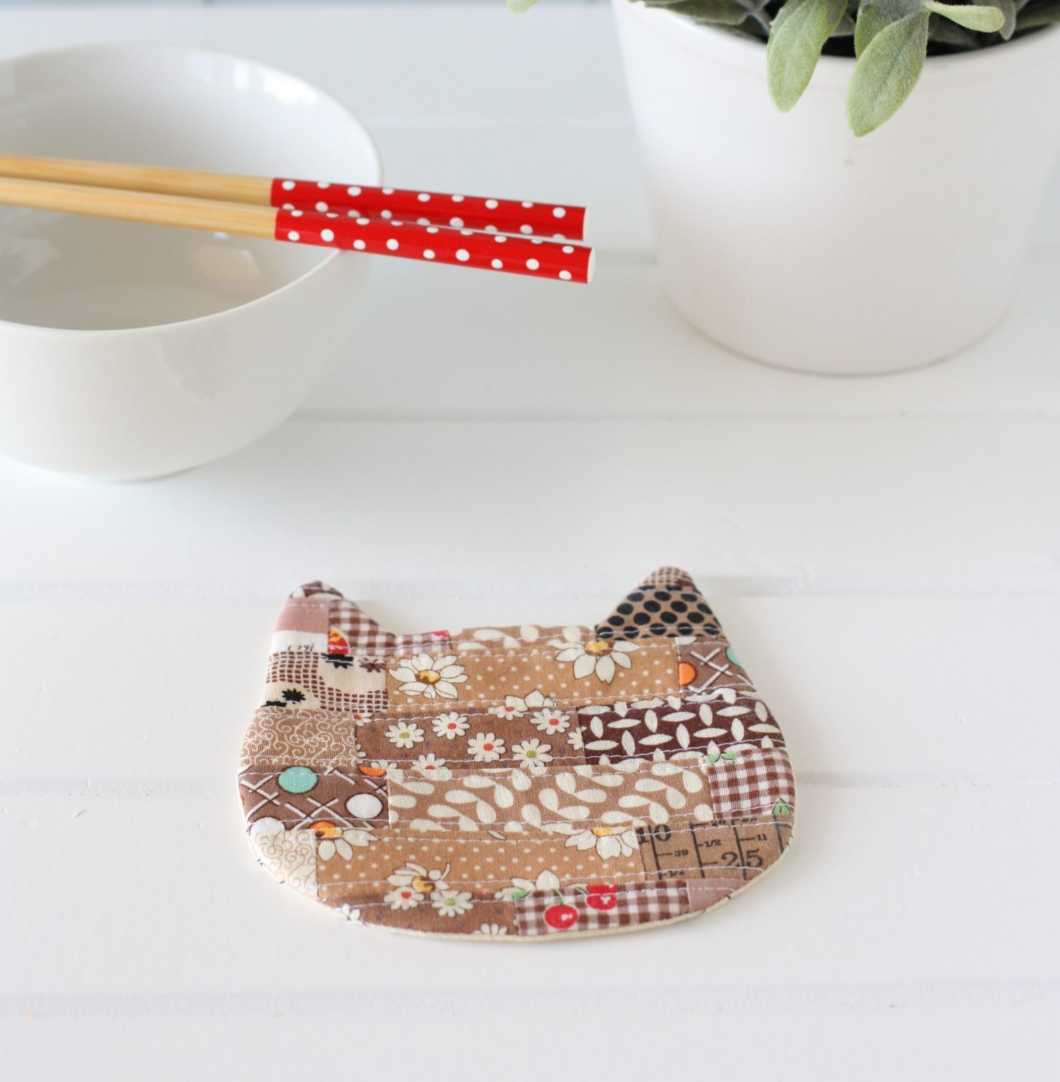 Cosy Cat Coaster - A Spoonful of Sugar