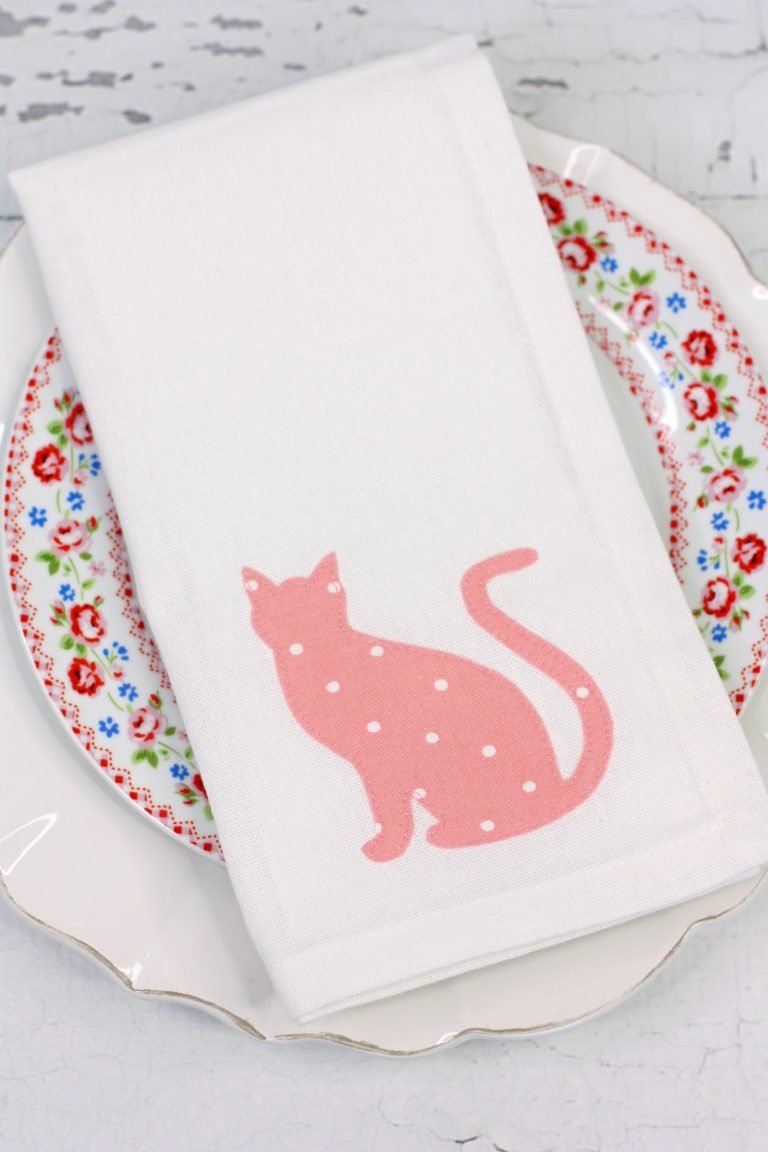 Raw Edge Applique: A Quick and Easy Sewing Technique - A Spoonful of Sugar