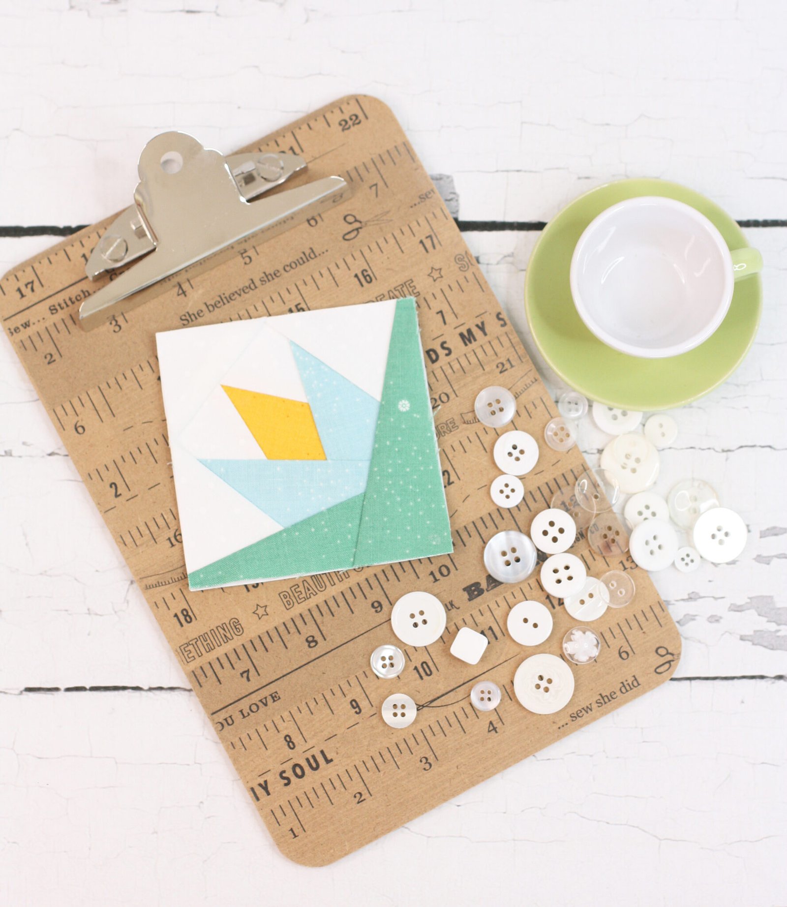 Tulip Time Quilt Block - A Spoonful of Sugar